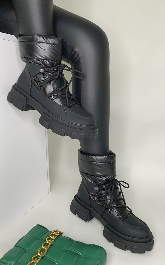 Black Ezra Padded Lace Up Chunky Sole Snow Boots | ikrush